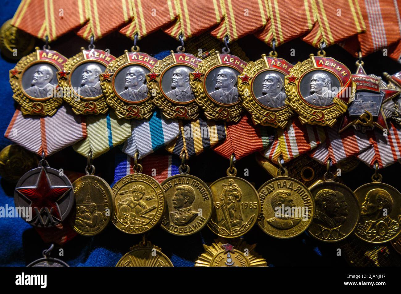 Russian army uniform hi-res stock photography and images - Alamy