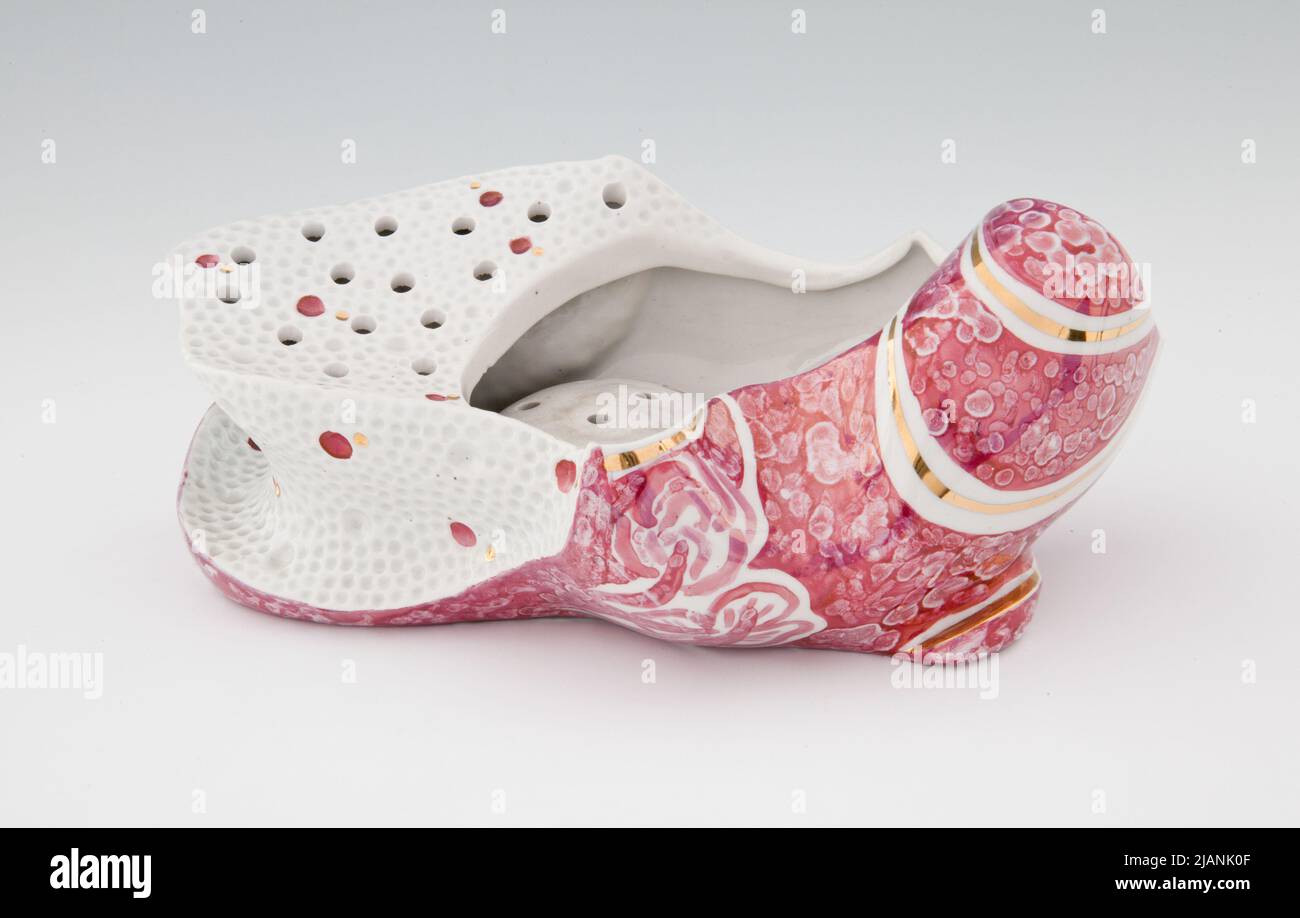 IKEBANA Steatite (Ceramic Products Factory Stock Photo - Alamy