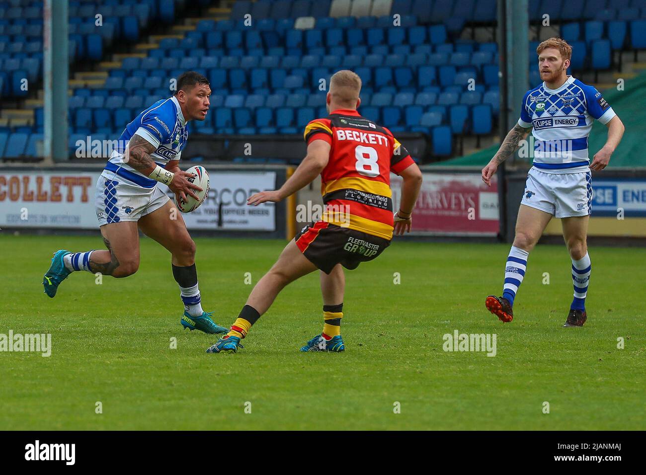 Halifax, UK. 31st May, 2022. Adam Tangata makes a run for Halifax ...
