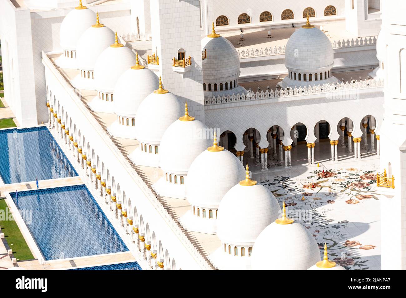 Exclusive aerial photos of Abu Dhabi and Sheikh Zayed Grand Mosque ...