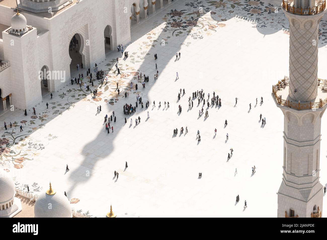 Exclusive aerial photos of Abu Dhabi and Sheikh Zayed Grand Mosque ...