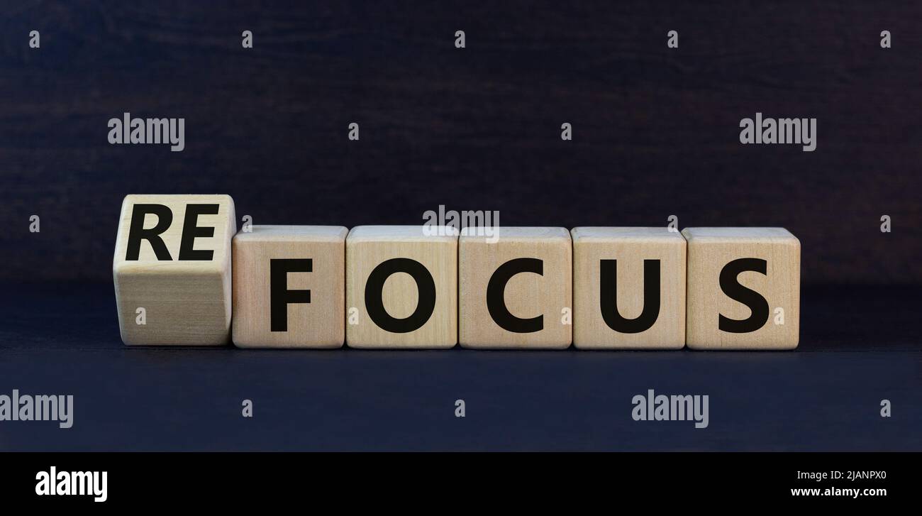 Focus or refocus symbol. Turned wooden cubes and changed the concept ...