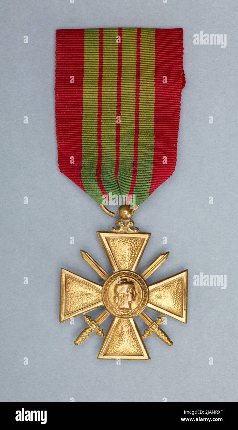 Querre hi-res stock photography and images - Alamy