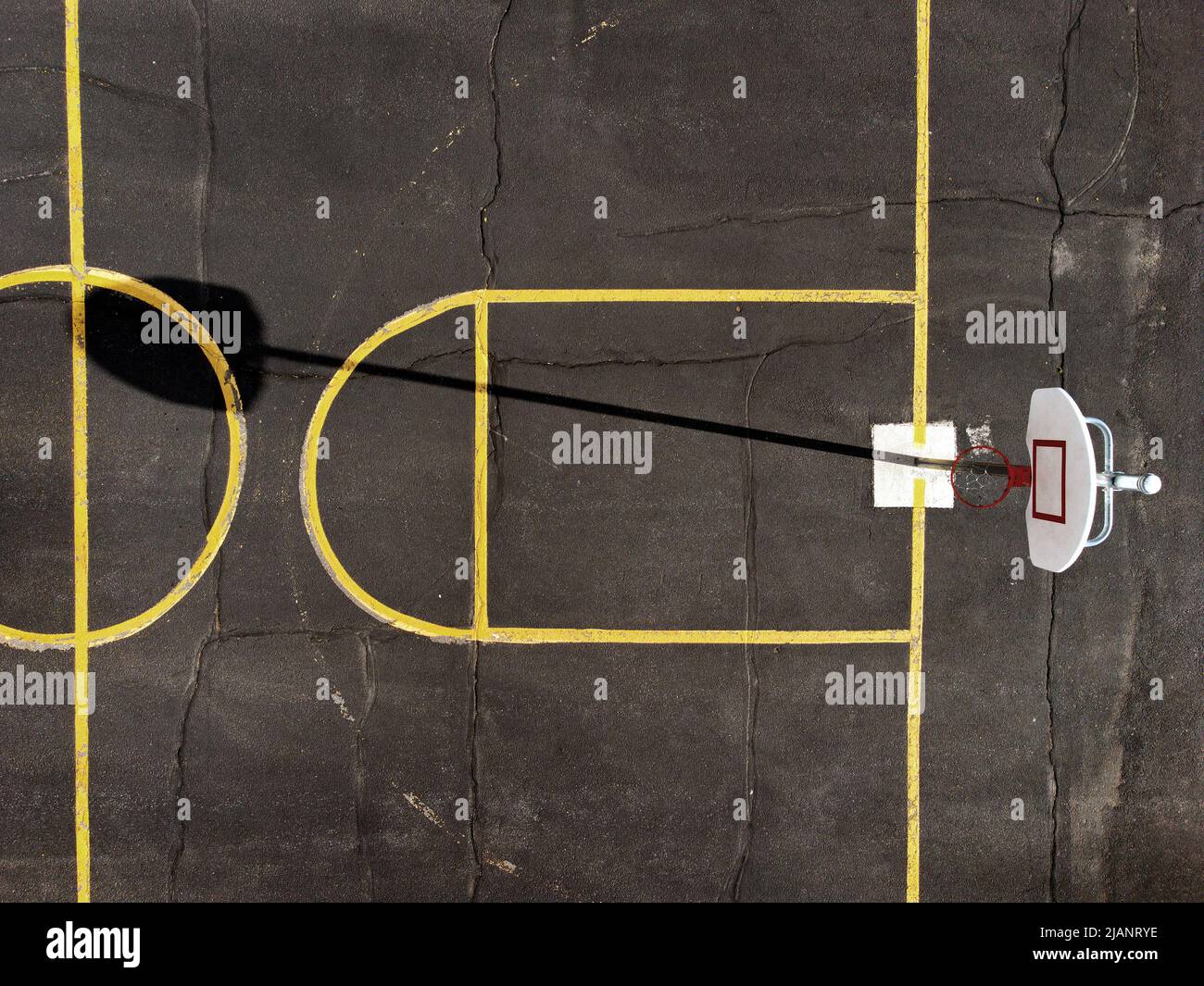 Basketball court from above hi-res stock photography and images - Alamy