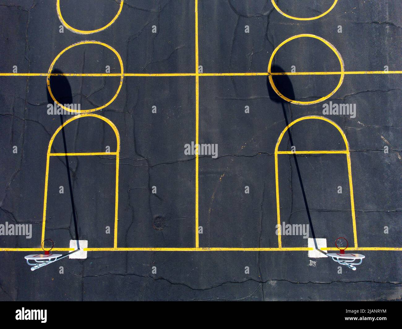 Basketball court from above hi-res stock photography and images - Alamy