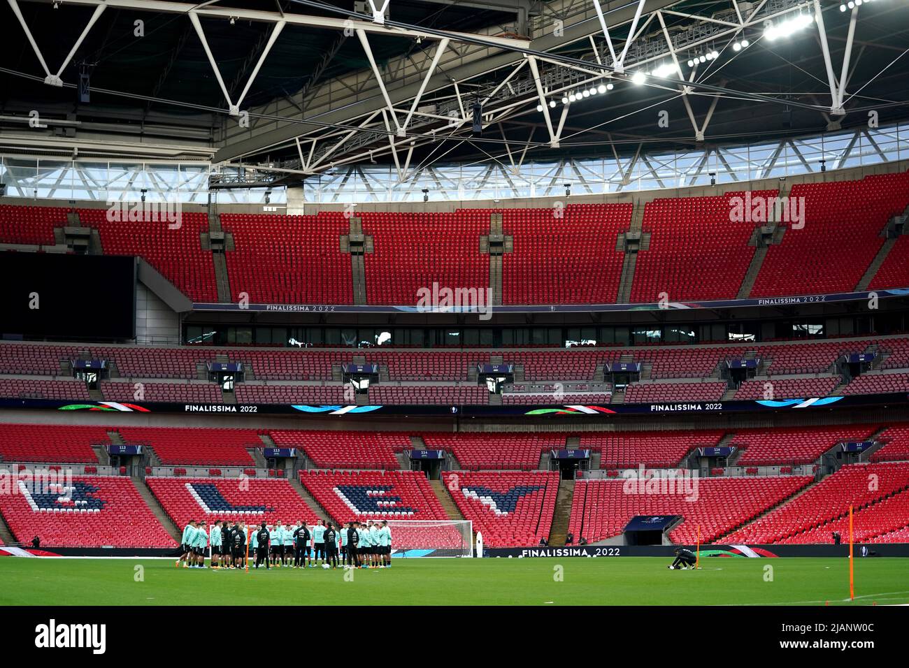Wembly stadium general view hi-res stock photography and images - Alamy