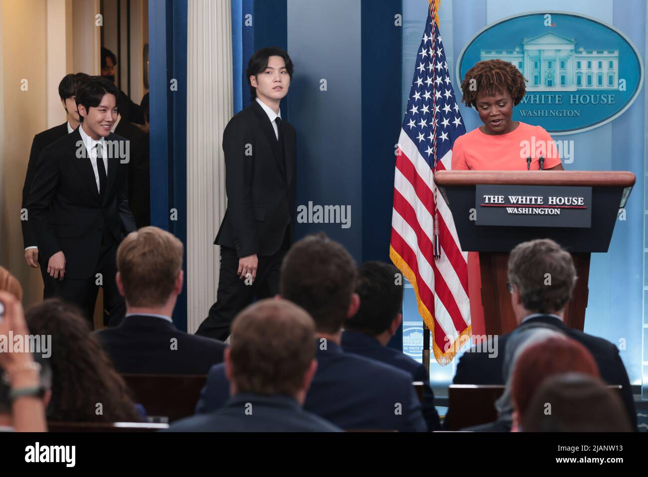 Washington, USA. 31st May, 2022. Band members from South Korean boy ...