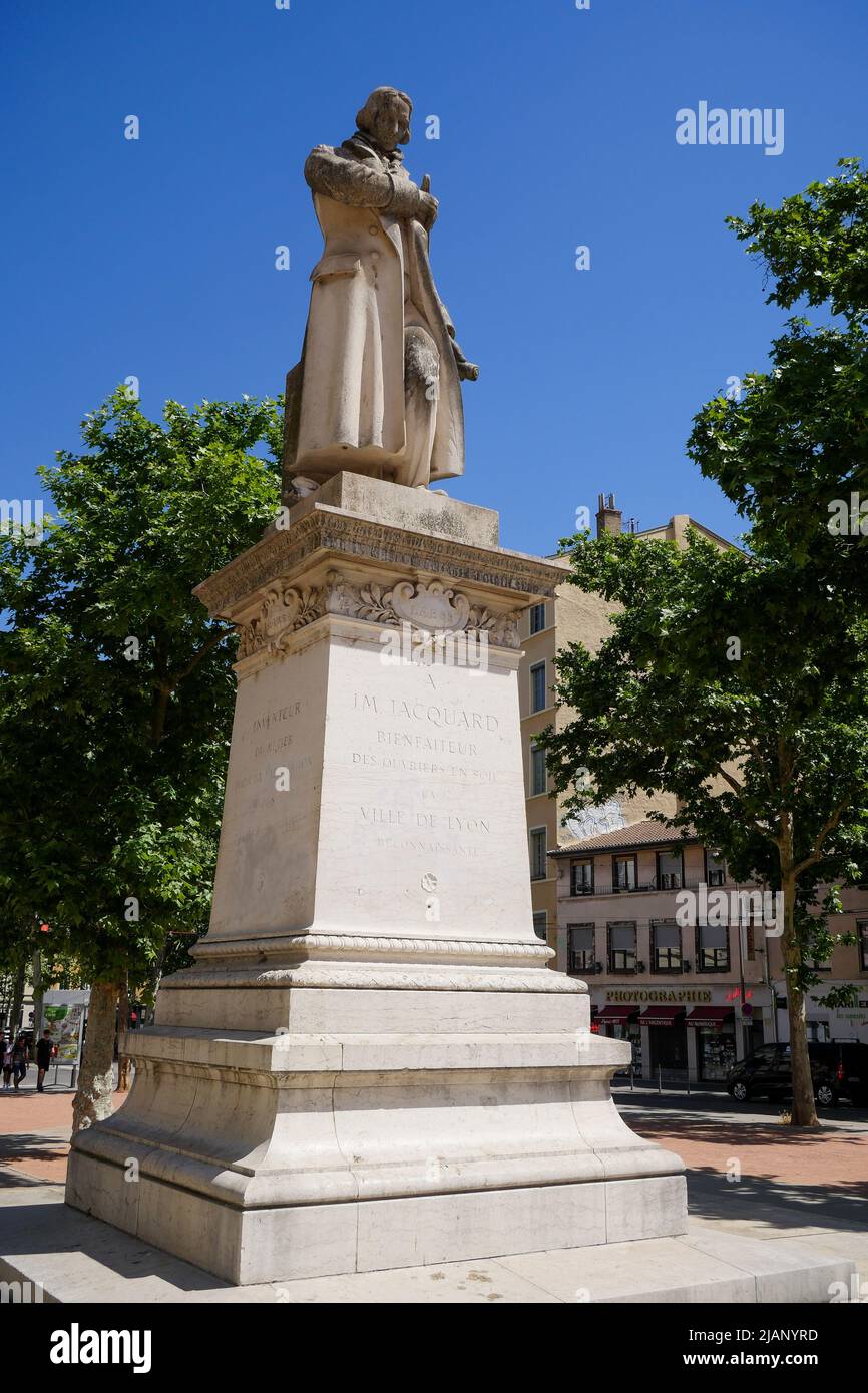 Statue of Joseph Marie Jacquard, inventor of the loom, Croix-Rousse ...
