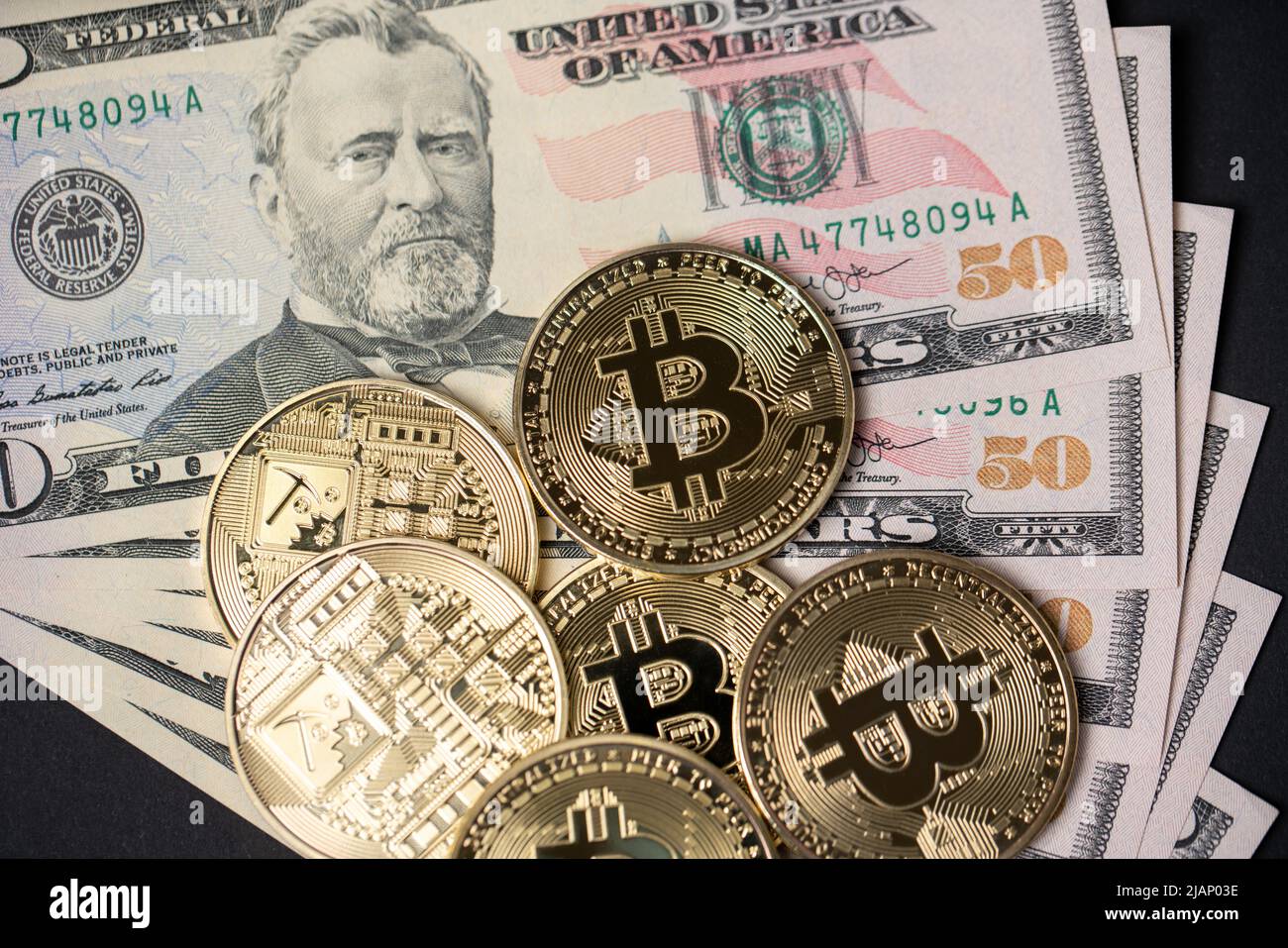 50 dollar gold coin hi-res stock photography and images - Alamy