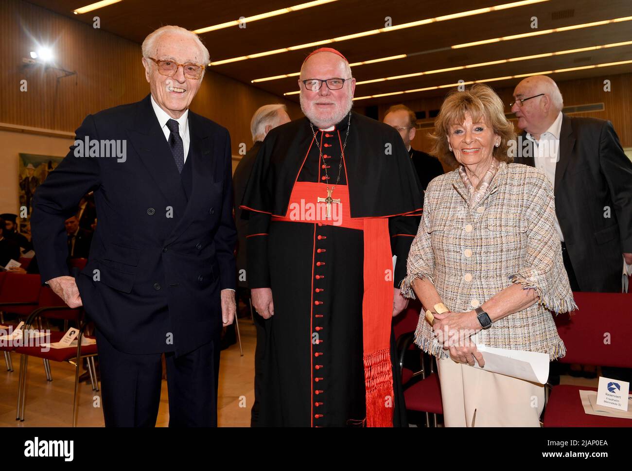 Munich, Germany. 31st May, 2022. Duke Franz of Bavaria (l-r) Cardinal ...