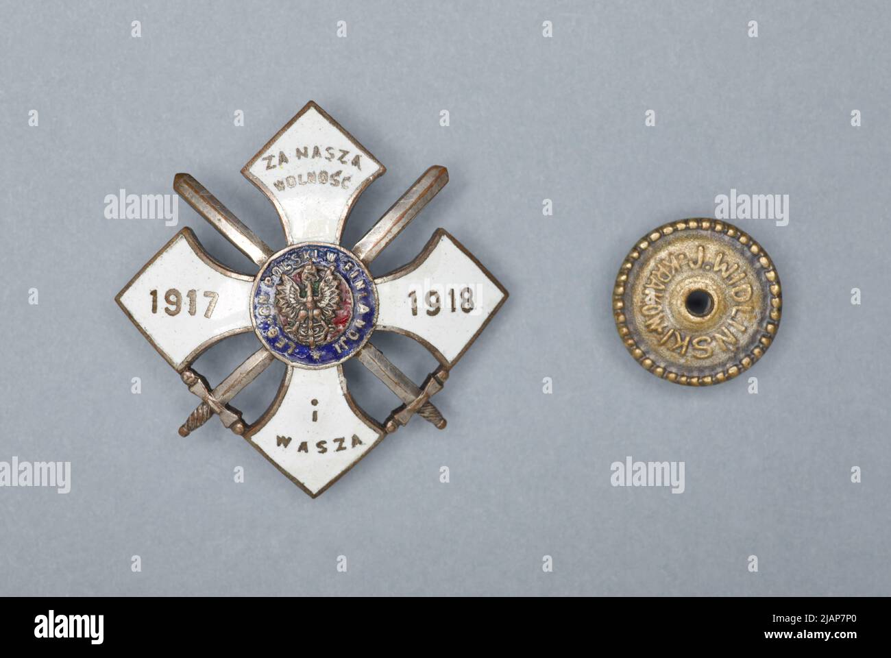 Commemorative badge with swords of the Polish Legion Volunteers from ...
