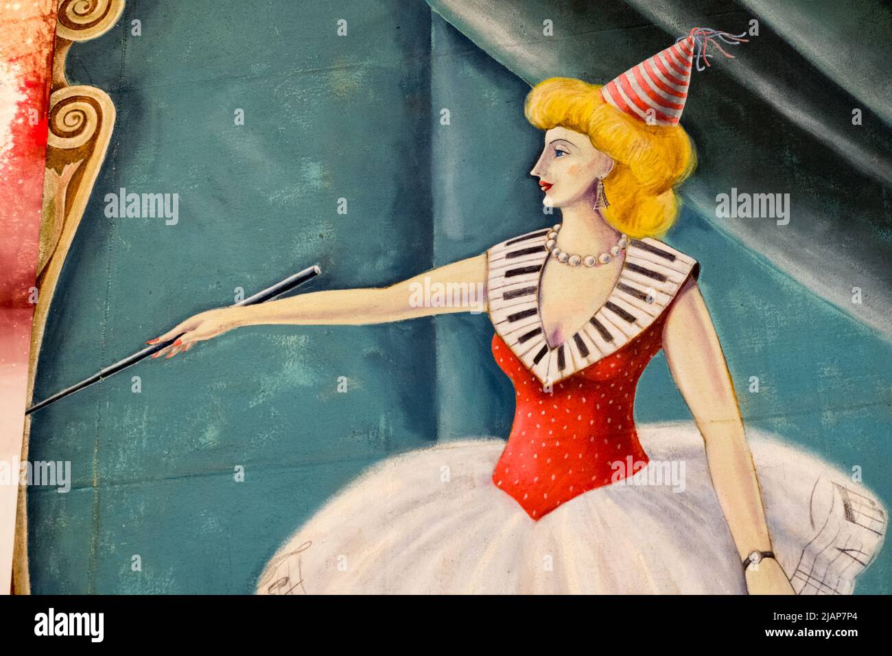 Pantomime theatre audience hi-res stock photography and images - Alamy