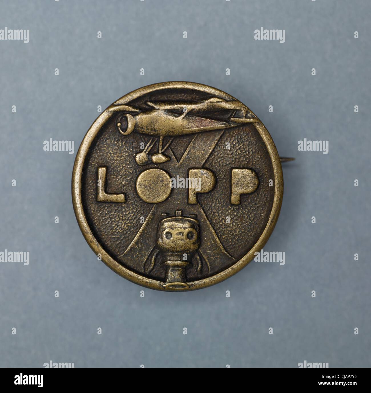 X badge hi-res stock photography and images - Alamy