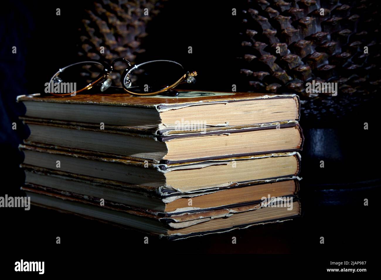 Dusty book pile hi-res stock photography and images - Alamy