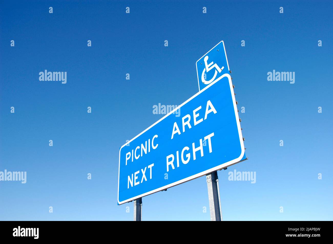 Picnic sign sat off ramp on freeway with wheelchair accessible ...