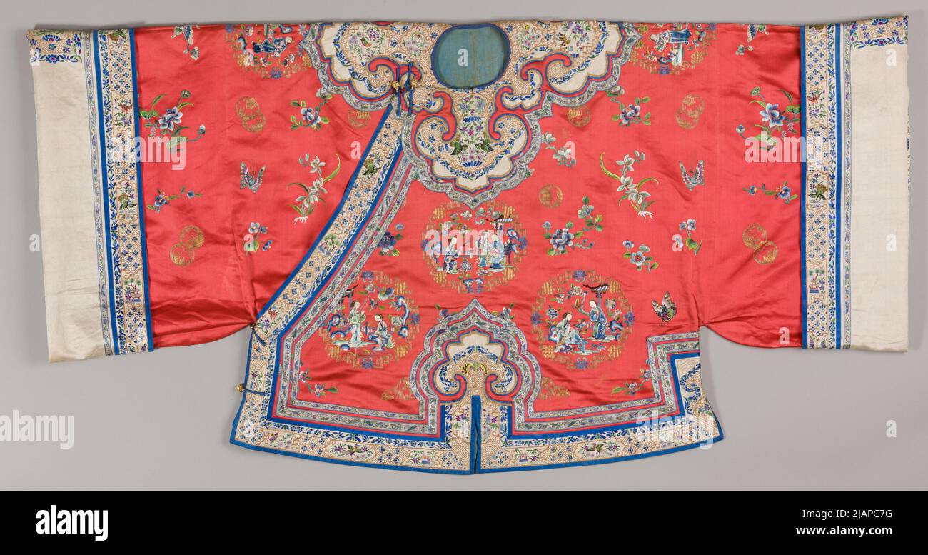 The women's robe Magua decorated with figural scenes in medallions ...