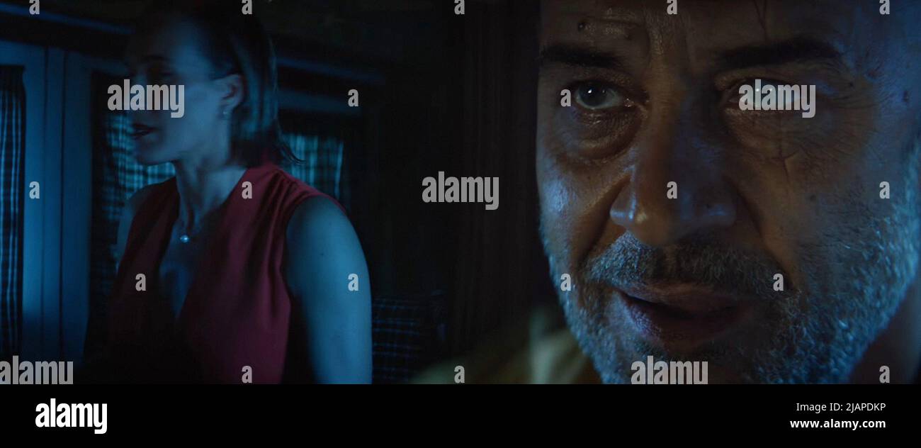 THE PASSENGER, (aka LA PASAJERA), from left: Cristina Alcazar, Ramiro ...