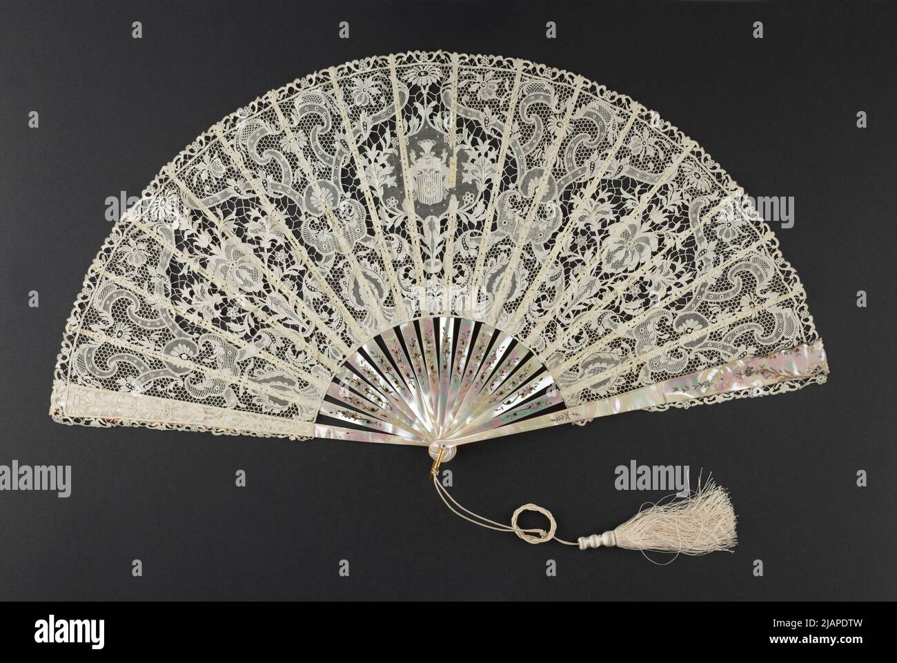 Lace fan unknown Stock Photo - Alamy
