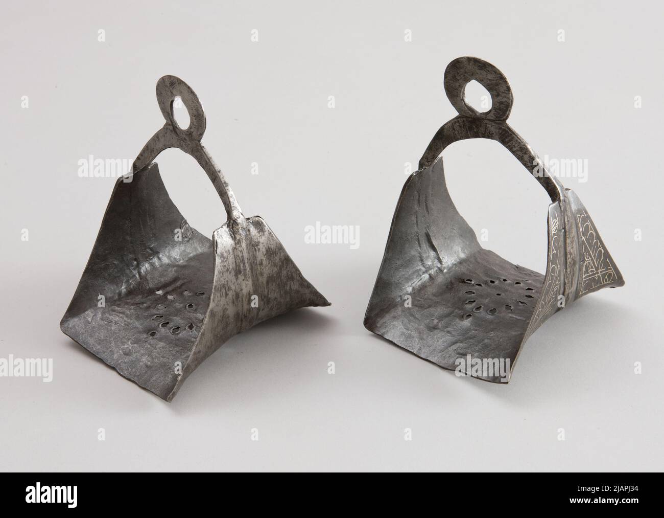 Stirrups hi-res stock photography and images - Alamy