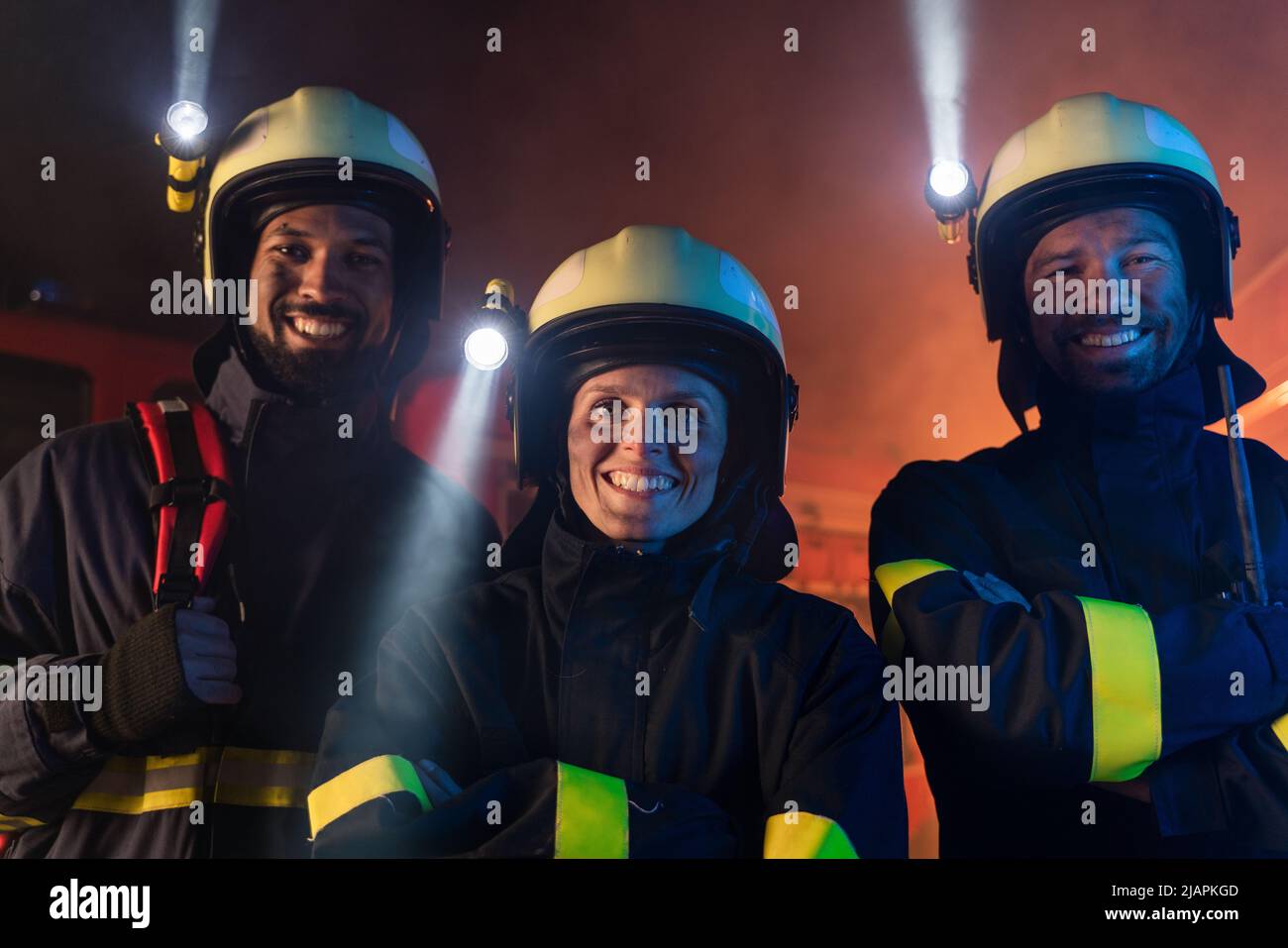 Team firefighters work night in hi-res stock photography and images - Alamy