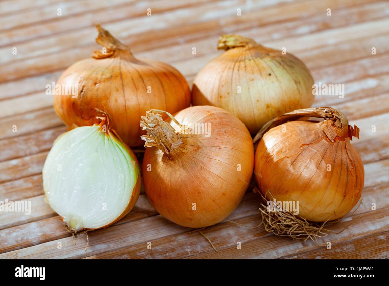 Pure organic raw onion Stock Photo - Alamy
