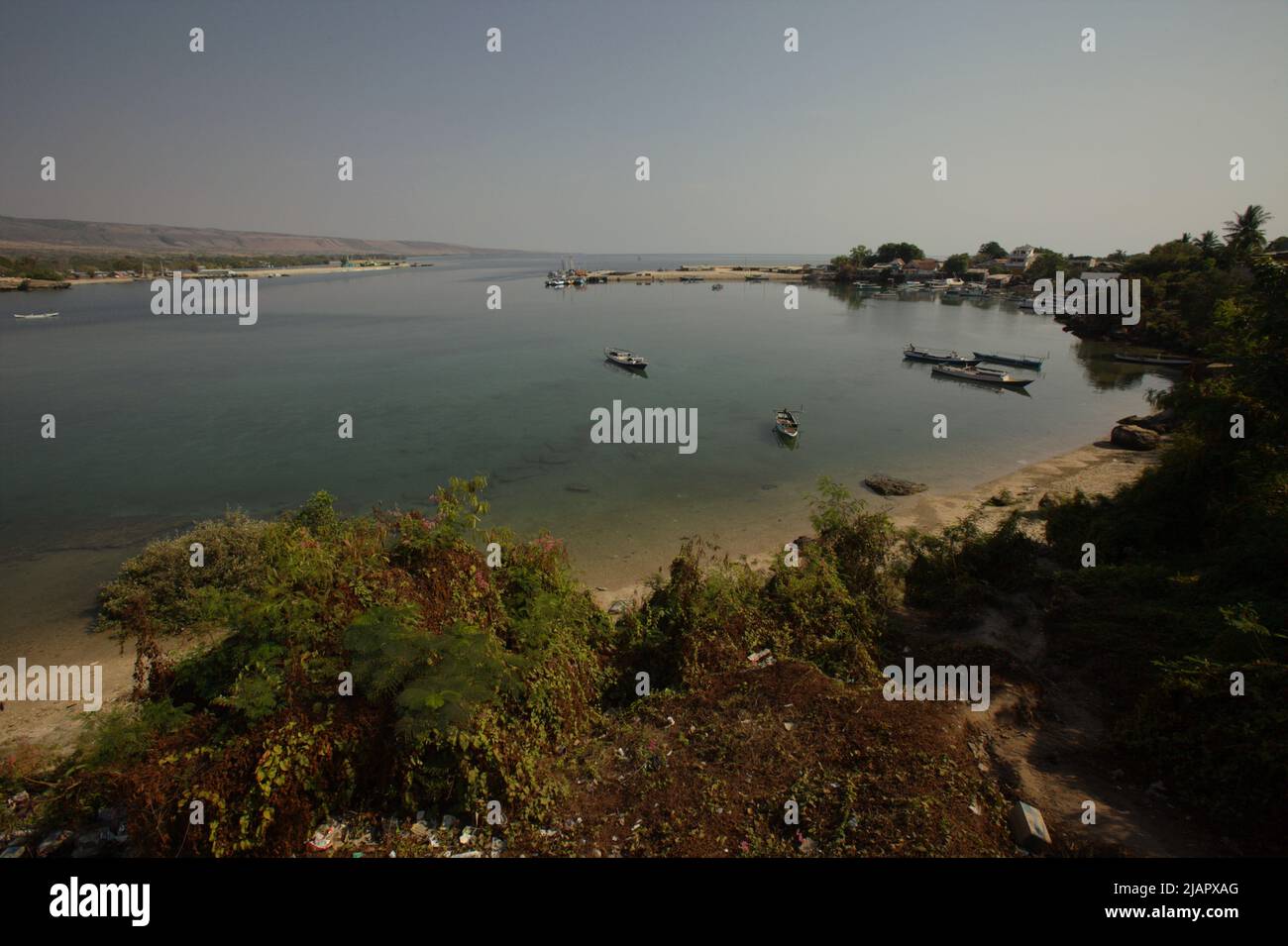 Waingapu seaport hi-res stock photography and images - Alamy