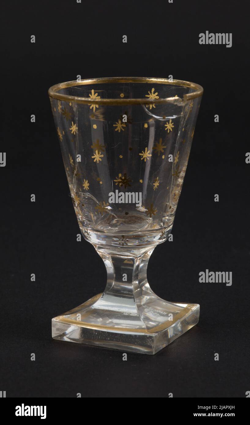 Clear visual identification hi-res stock photography and images - Alamy