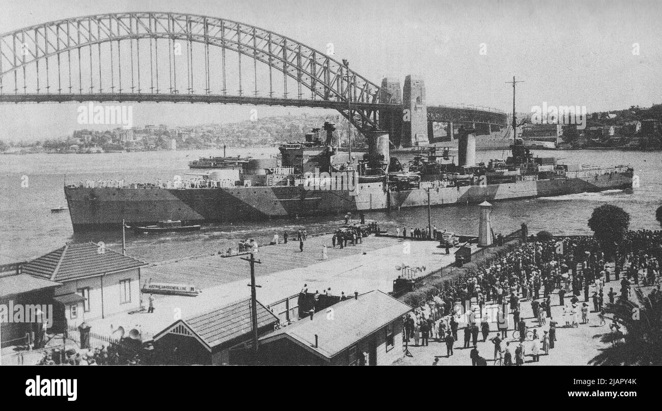 The Australian Leander class light cruiser HMAS Sydney coming alongside ...