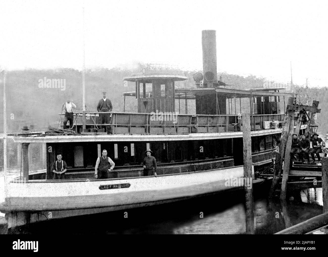 Ferry LADY MANNING at Fig Tree - LADY MANNING's crew pose for the ...