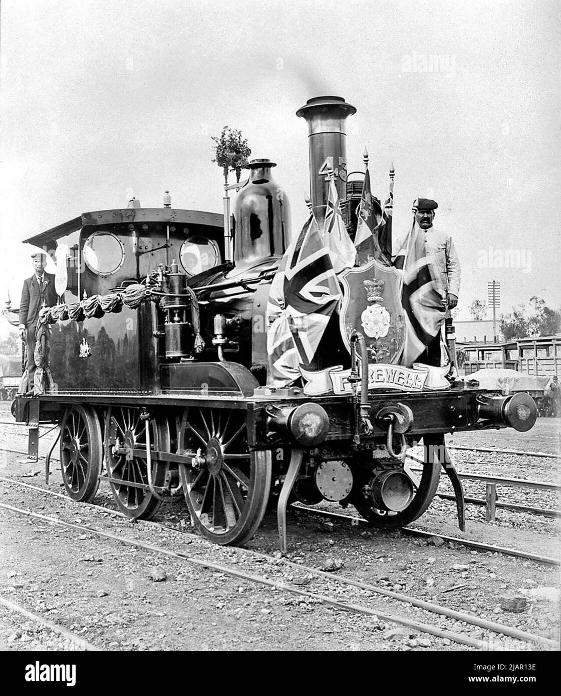 1901 - M Class Locomotive No. 43 decorated for the Royal train - Duke ...