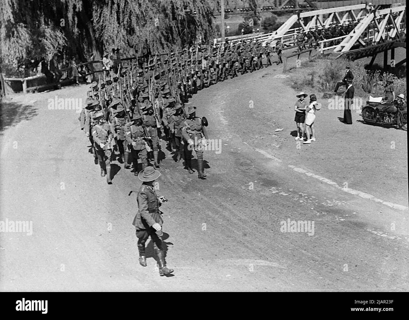 Australian soldiers marching at Liverpool Camp ca. 1939 Stock Photo - Alamy