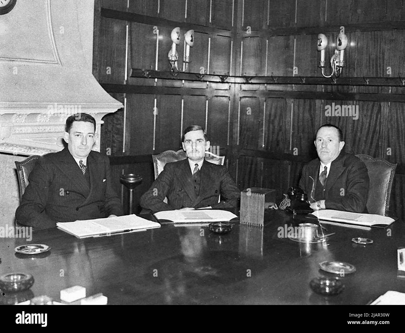1930s board members hi-res stock photography and images - Alamy