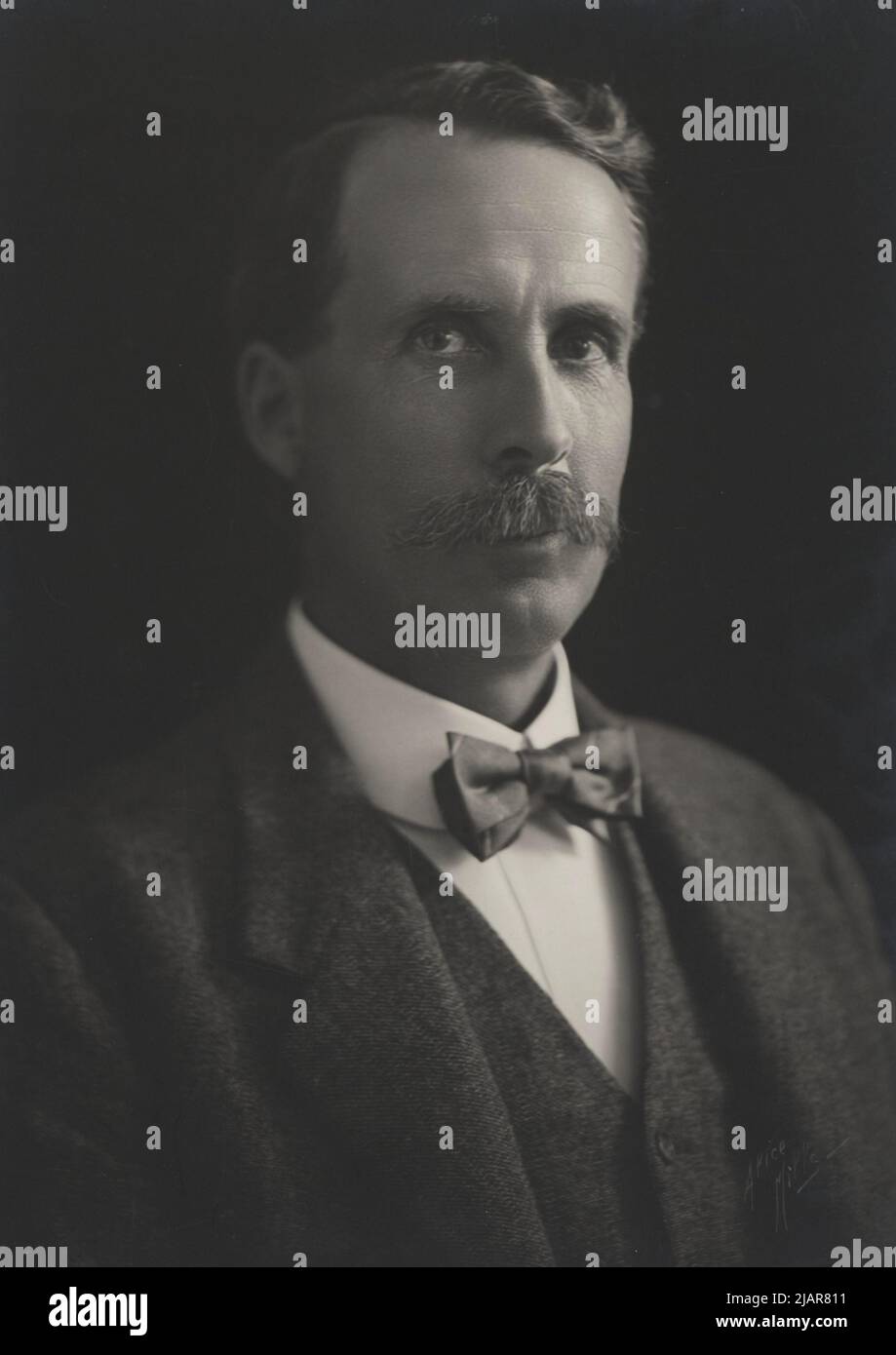 Senator George Pearce ca. 1910s Stock Photo - Alamy