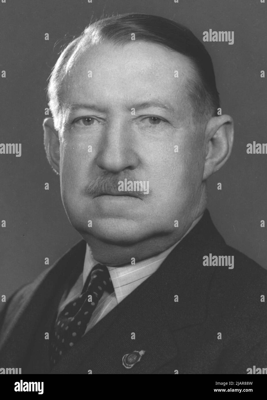 Martin Collett's Instagram, Twitter & Facebook on IDCrawl