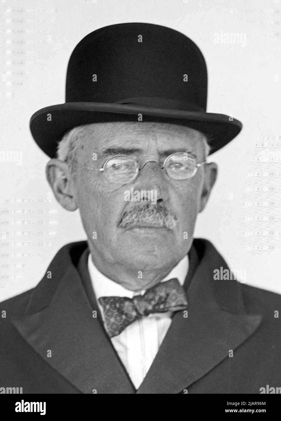 George Beeby, Australian judge ca. 1927 Stock Photo - Alamy
