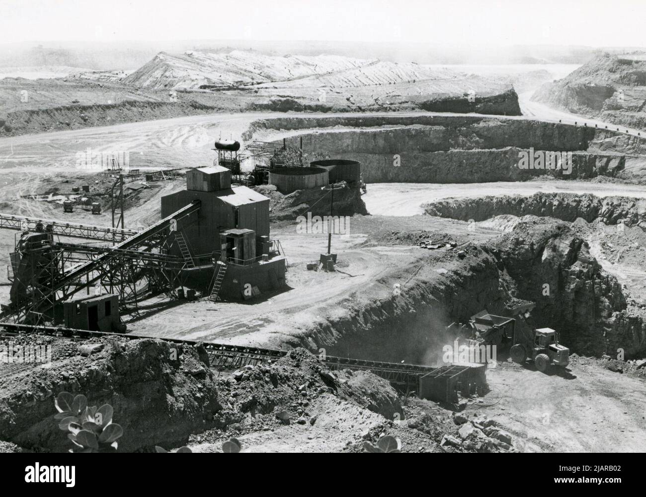Original Caption: Noble's Nob gold mine in Tennant Creek in 1980 Stock ...
