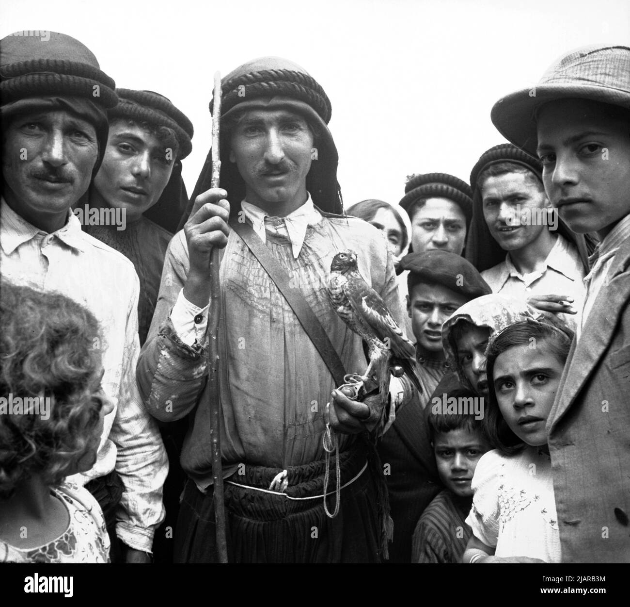 Men in banyas syria hi-res stock photography and images - Alamy
