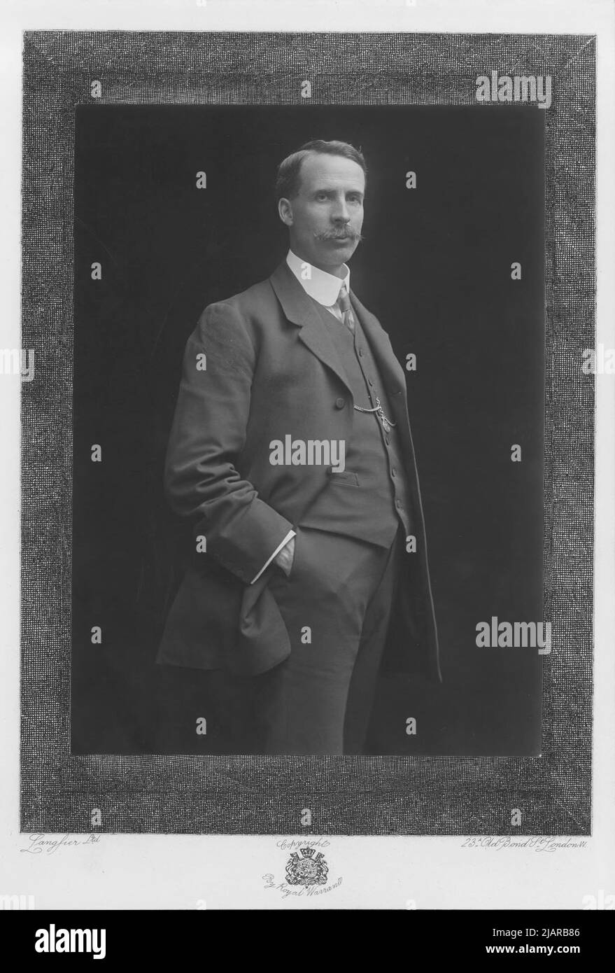 Senator of australia hi-res stock photography and images - Alamy