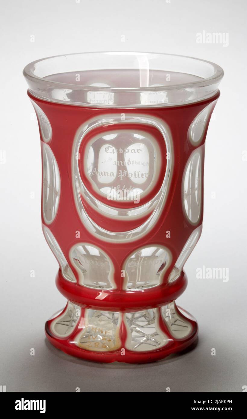 Silica glass production hi-res stock photography and images - Alamy