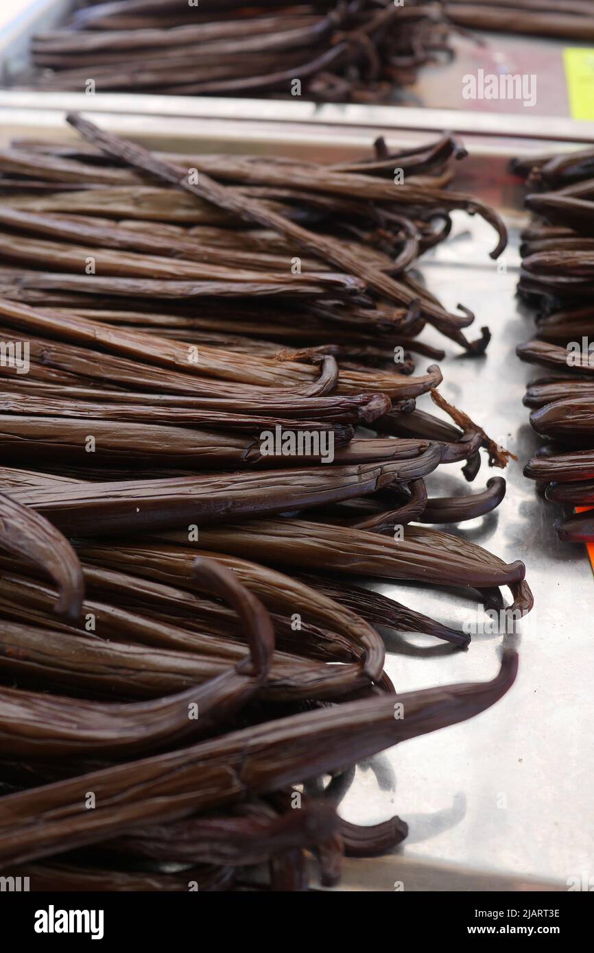 Bourbon vanilla la reunion hi-res stock photography and images - Alamy