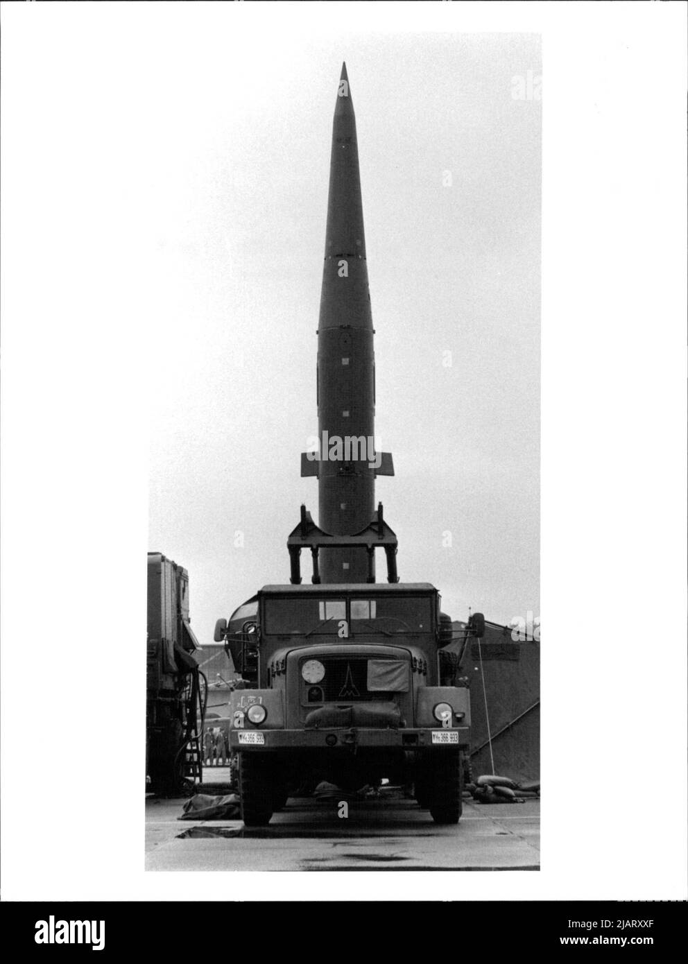 Die Abbildung zeigt das Pershing 1a Waffensystem der Bundeswehr auf ...