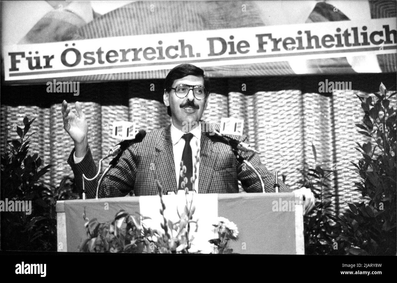 Ein Foto von Dr. Norbert Steger (österreichischer Politiker der FPÖ ...
