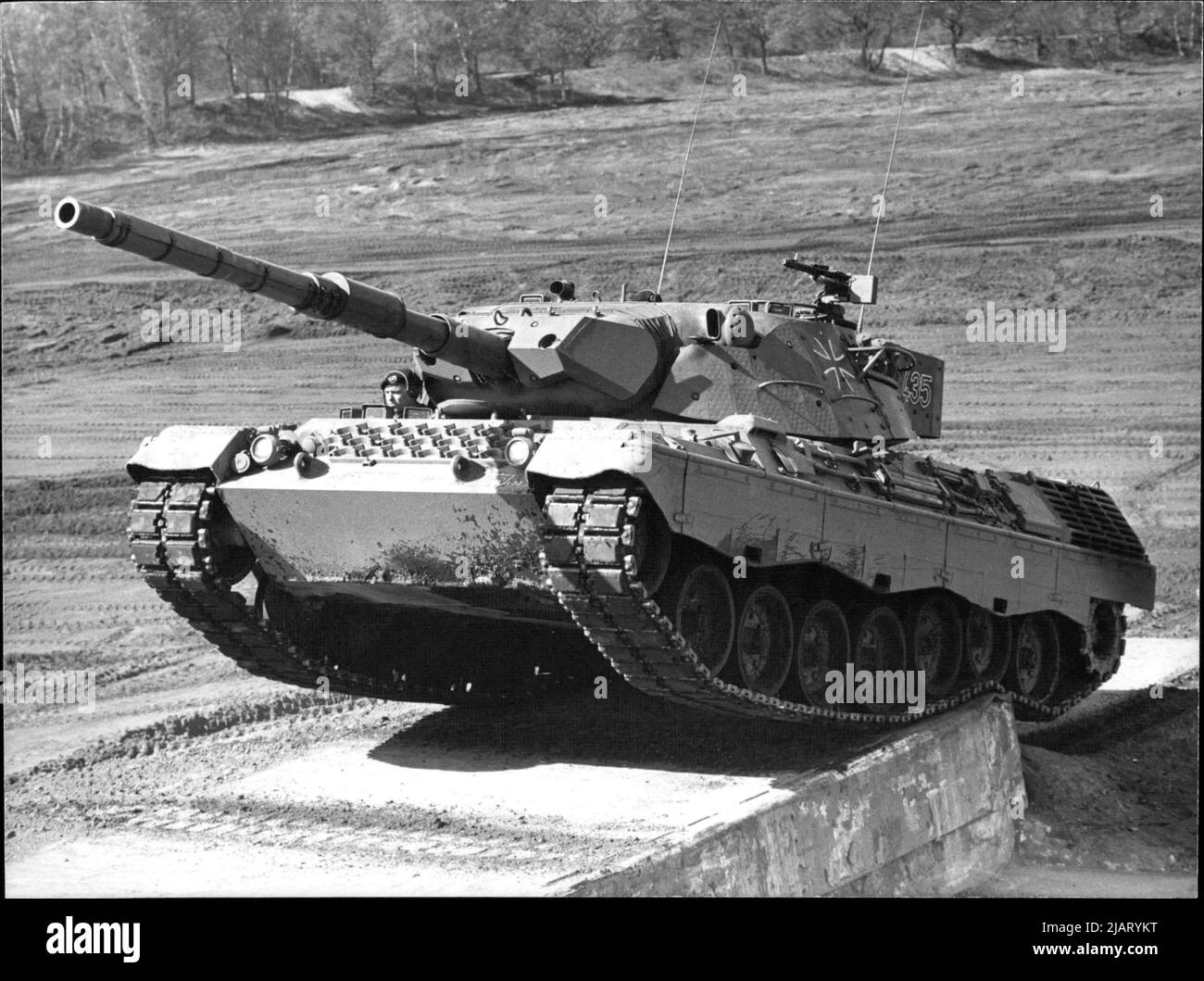 Leopard 1a4 Firing