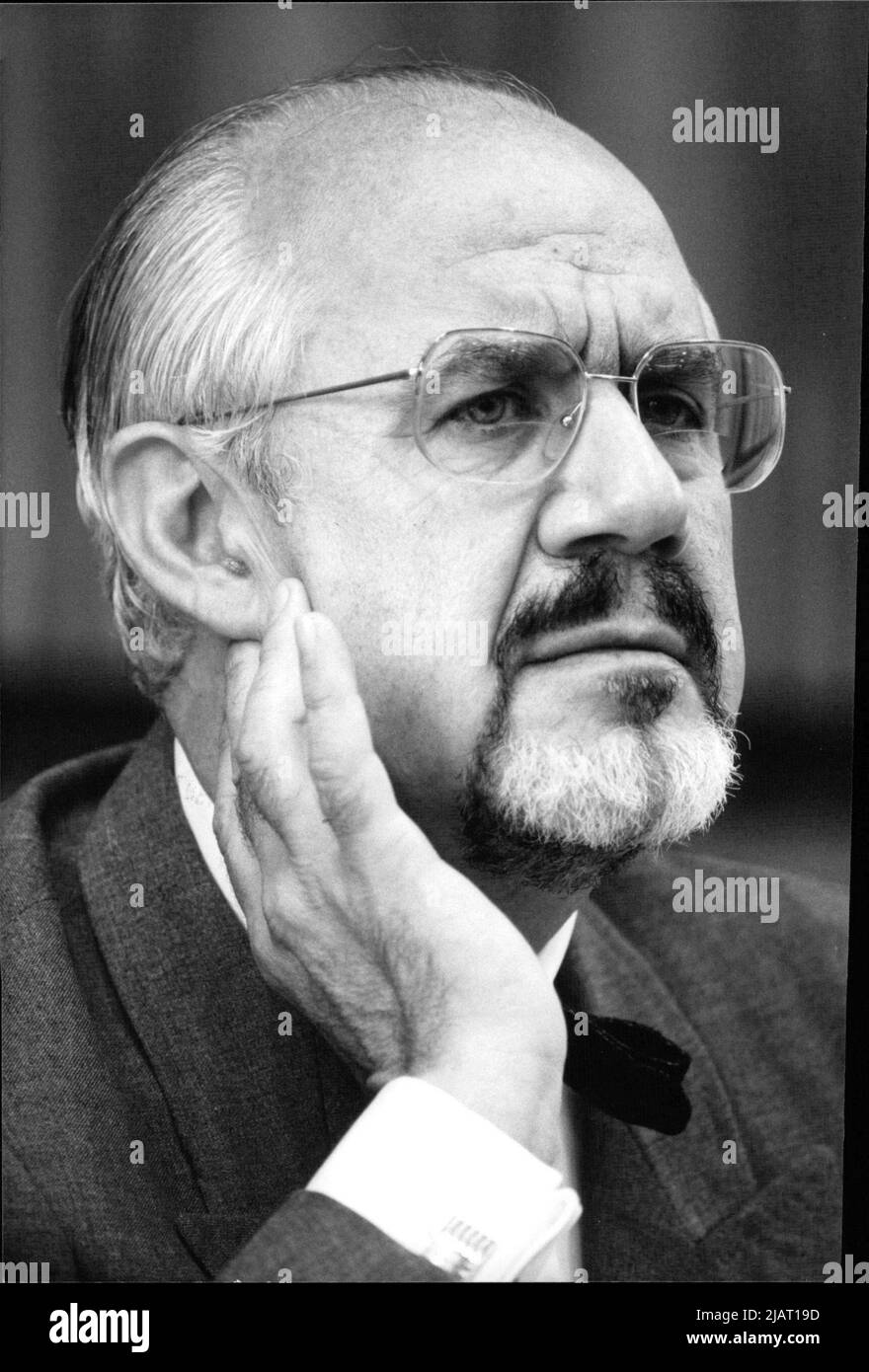 Hans klein hi-res stock photography and images - Alamy