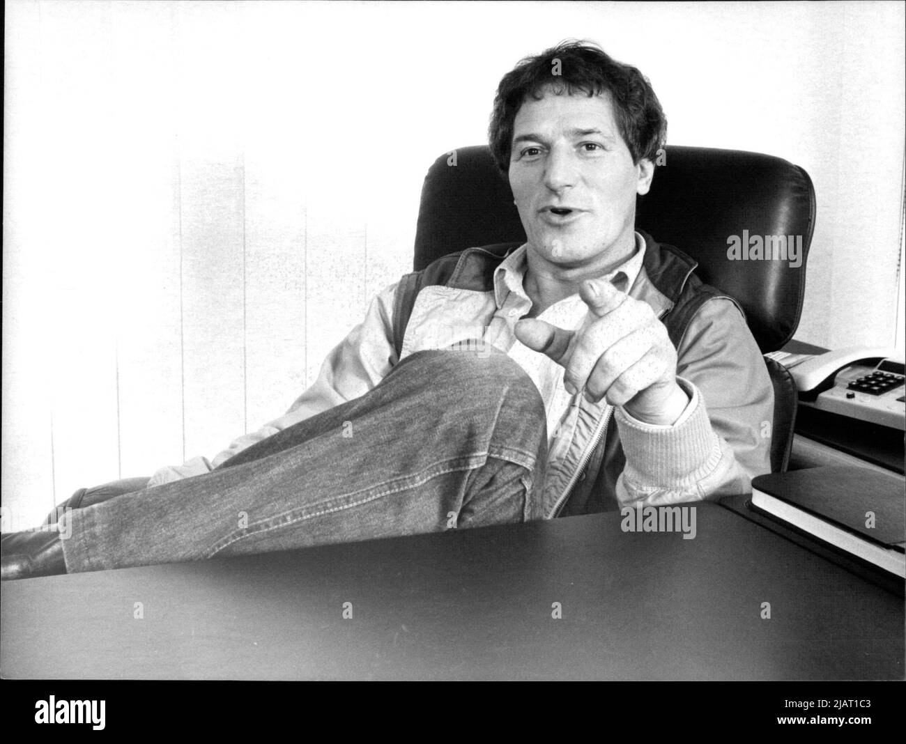 Der Frankfurter Erfinder Frank Stelzer erfand den Freikolbenmotor Stock ...