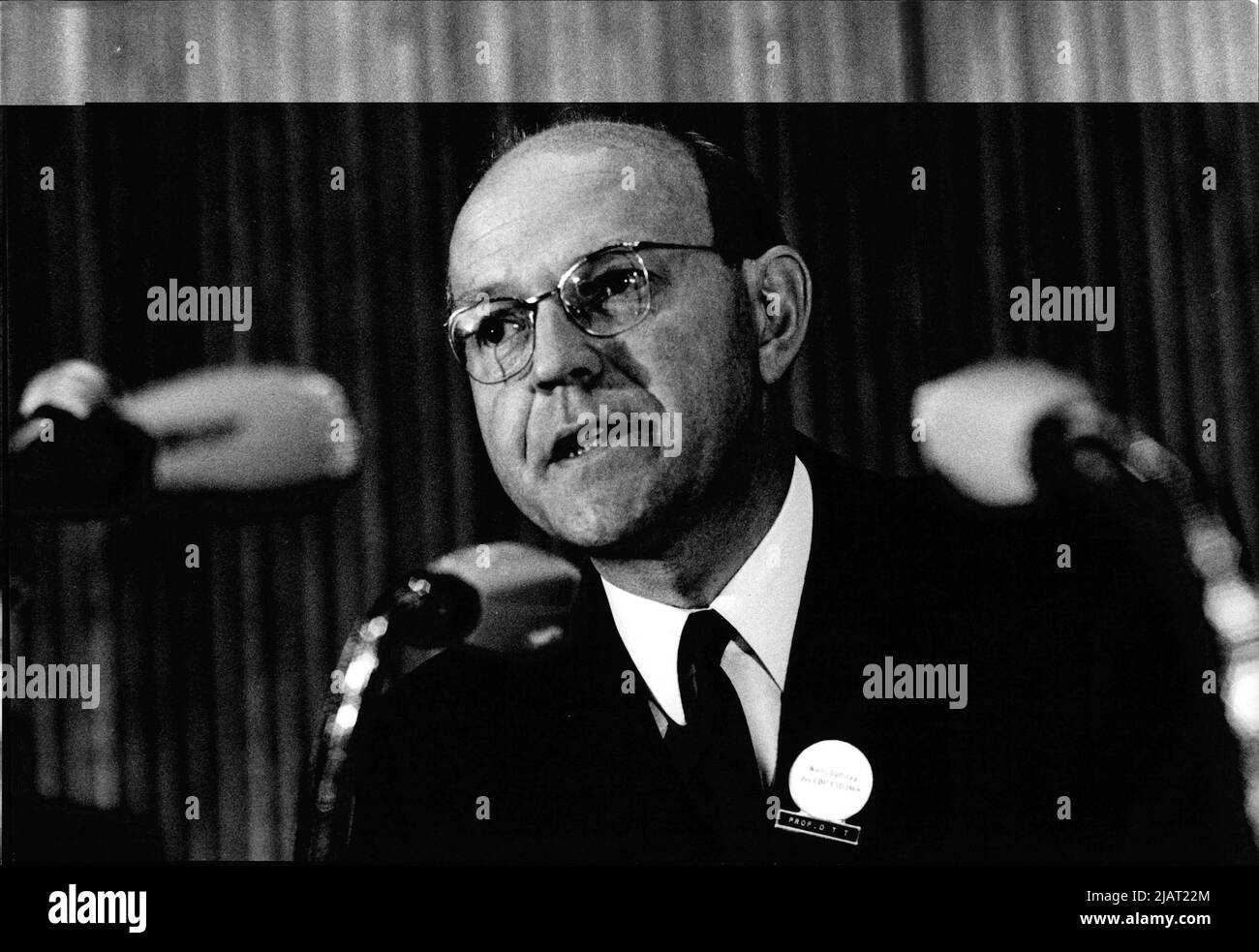 Gesicht e Black and White Stock Photos & Images - Alamy