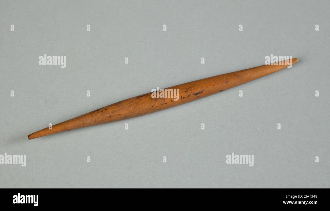 Modeling Spatula in Clay Sculptural Tool Teofila Lenartowicz Stock ...