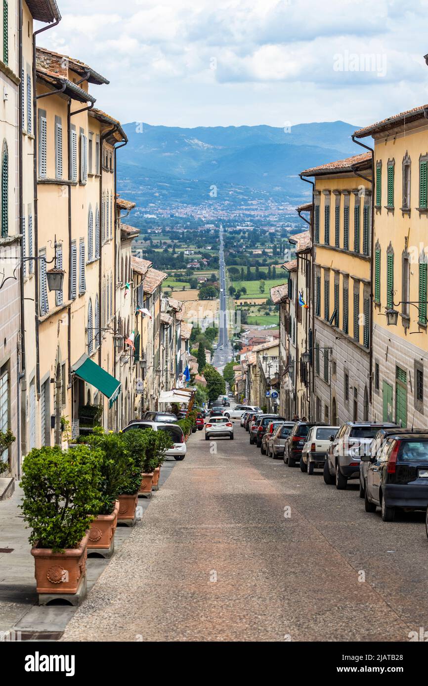 Village anghiari hi-res stock photography and images - Alamy