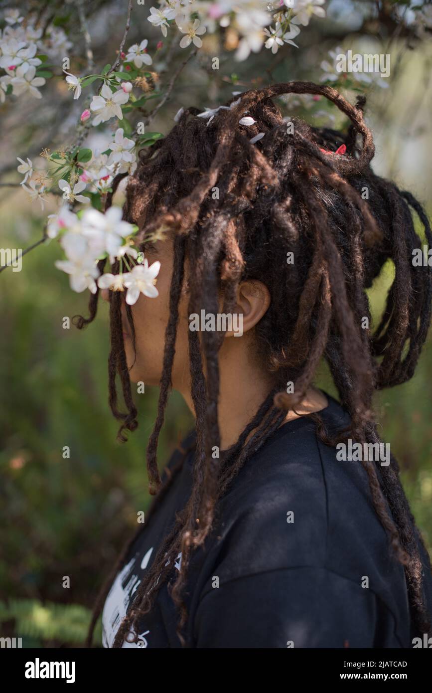 Woman hair beauty behind outdoor hi-res stock photography and images ...