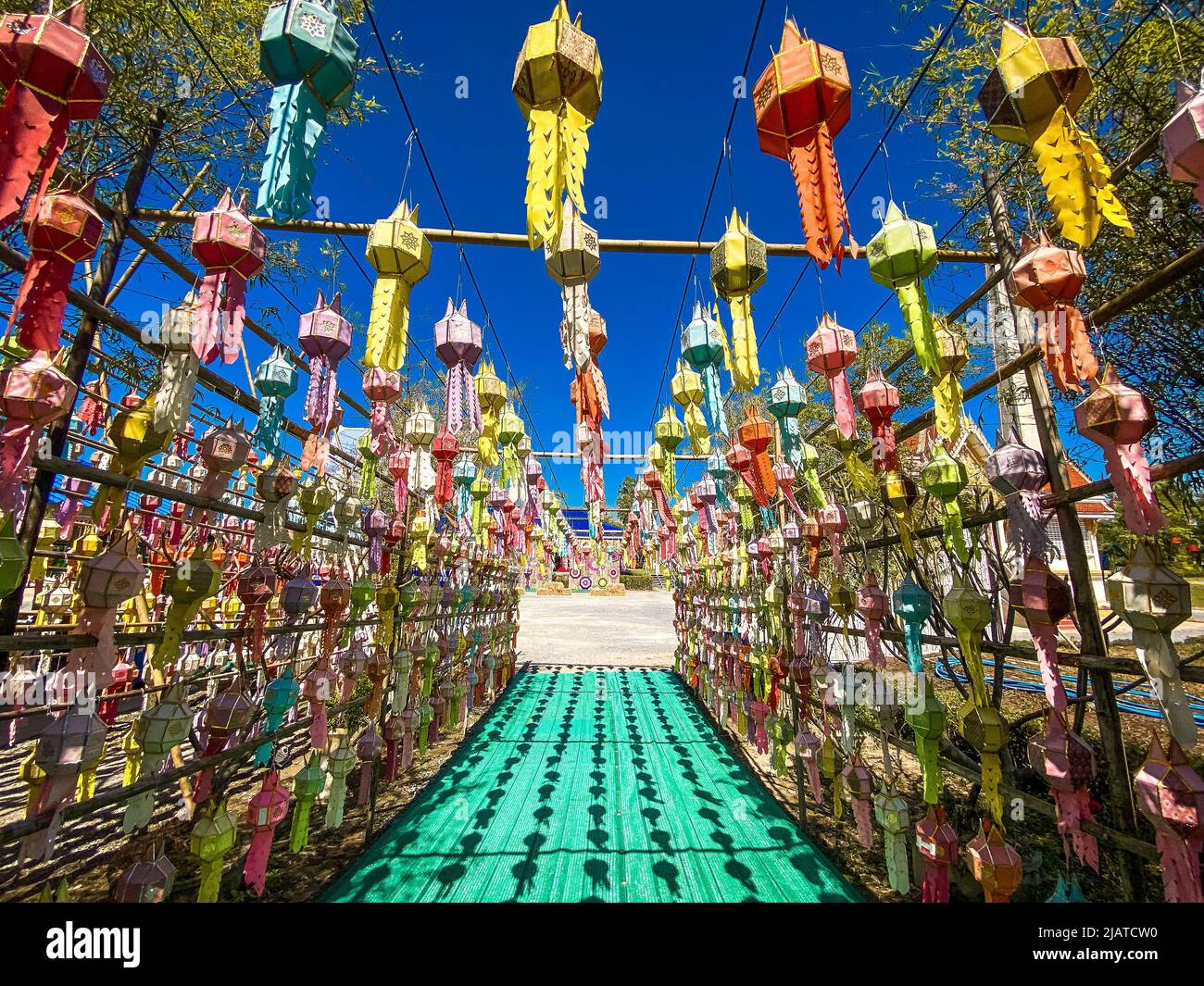 Chao khun rak hi-res stock photography and images - Alamy
